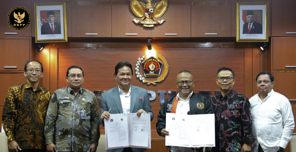 DKPP Gandeng PWI Teken MoU Sosialisasi KEPP Secara Nasional - Prosesnews.id